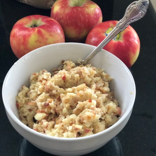 Top 10 Healthy Raw Vegan Snacks to Enjoy in 2020 - RawFoodMealPlanner.com